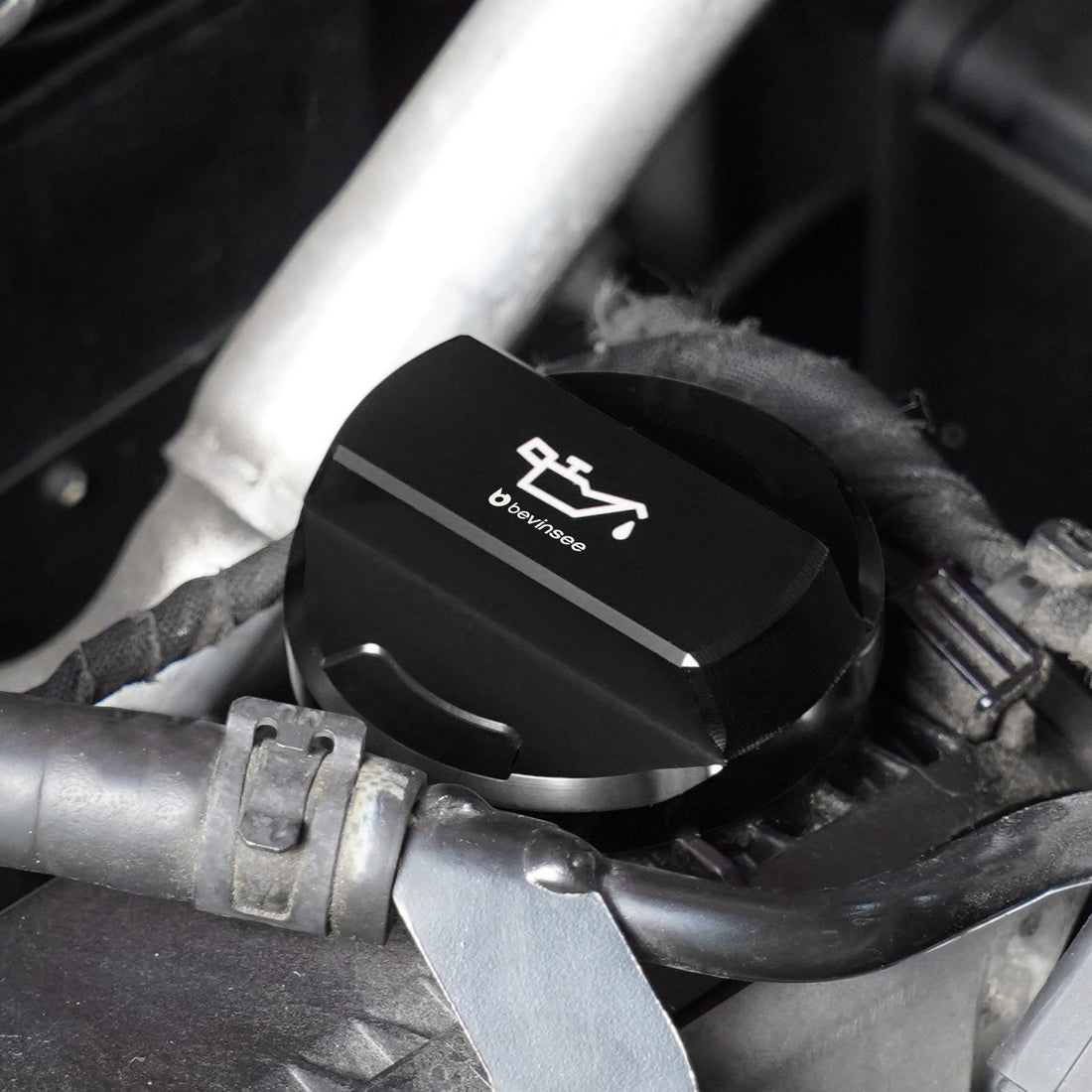 Engine Oil Fill Cap for VW Golf Mk7 Passat B8 Audi A3 A4 A6 – Bevinsee